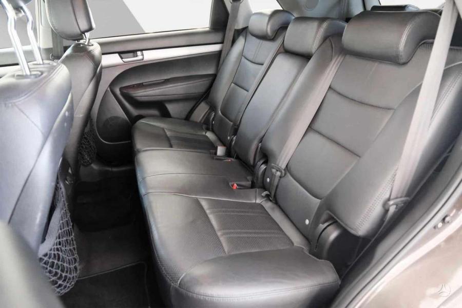 Brūns Kia Sorento 2013 Kauņa, ar dzinēja tilpumu 2.00 L un nobraukumu 249 tūkst. km par 8100 €, foto 9 vietnē AUTOMOTO.COM.LV