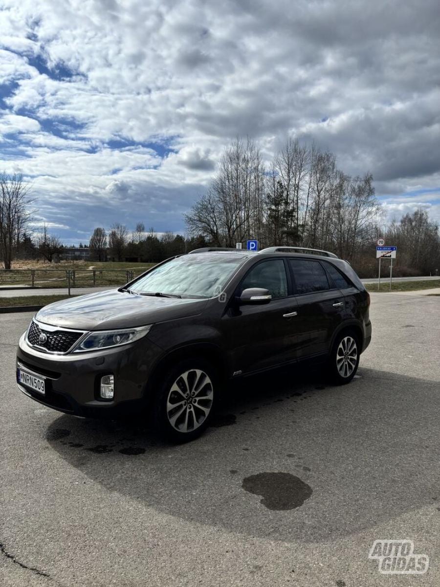 Brūns Kia Sorento 2013 Utena, ar dzinēja tilpumu 2.20 L un nobraukumu 283 tūkst. km par 9000 €, foto 4 vietnē AUTOMOTO.COM.LV