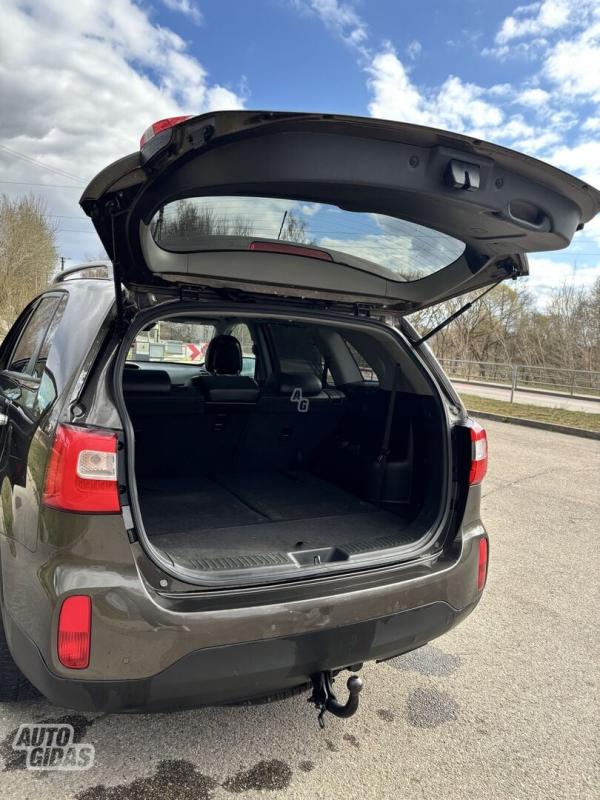 Brūns Kia Sorento 2013 Utena, ar dzinēja tilpumu 2.20 L un nobraukumu 283 tūkst. km par 9000 €, foto 7 vietnē AUTOMOTO.COM.LV