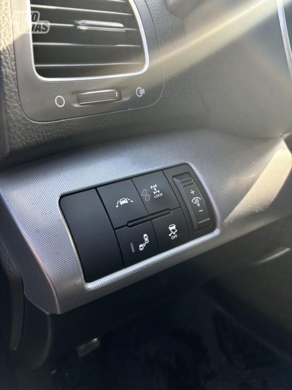 Brūns Kia Sorento 2013 Utena, ar dzinēja tilpumu 2.20 L un nobraukumu 283 tūkst. km par 9000 €, foto 11 vietnē AUTOMOTO.COM.LV