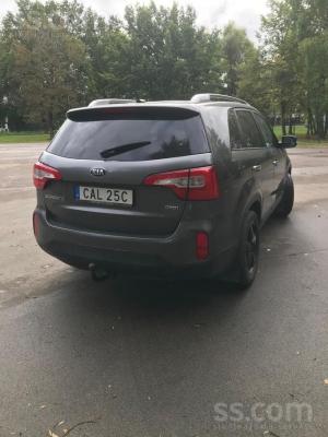 Brūns Kia Sorento 2013 Jūrmala, ar dzinēja tilpumu 2.20 L un nobraukumu 330 tūkst. km par 9500 €, foto 4 vietnē AUTOMOTO.COM.LV