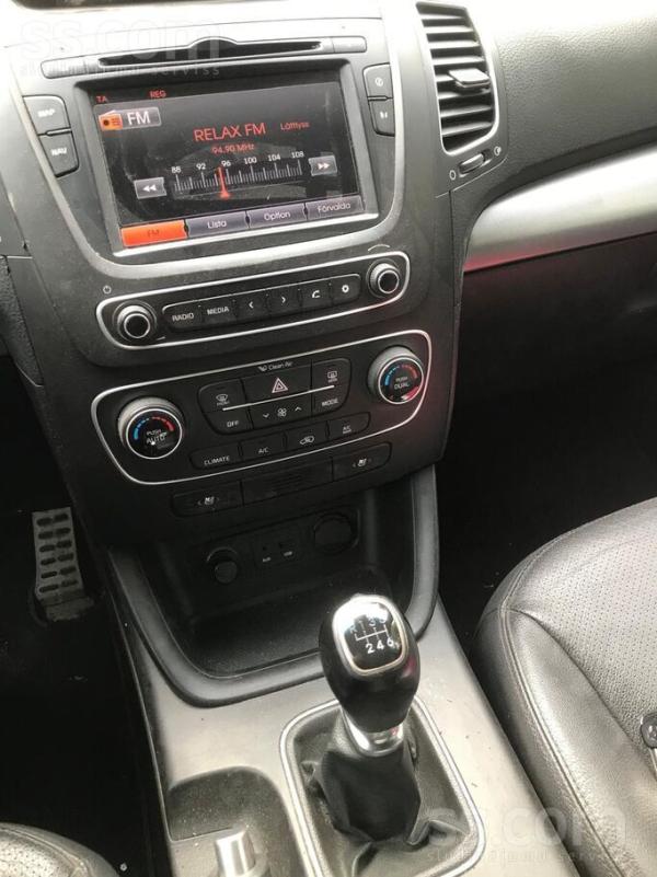 Brūns Kia Sorento 2013 Jūrmala, ar dzinēja tilpumu 2.20 L un nobraukumu 330 tūkst. km par 9500 €, foto 9 vietnē AUTOMOTO.COM.LV