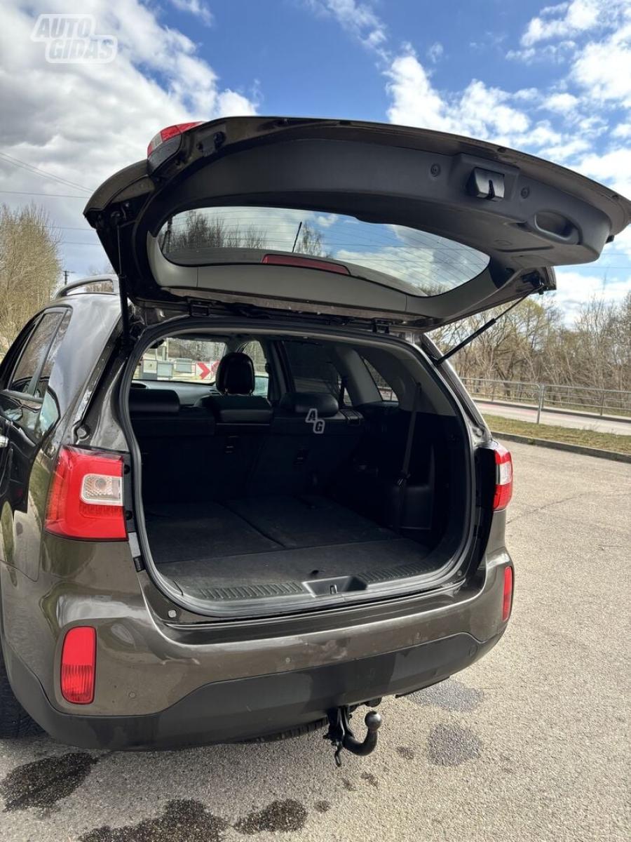 Brūns Kia Sorento 2013 Utena, ar dzinēja tilpumu 2.20 L un nobraukumu 283 tūkst. km par 9000 €, foto 7 vietnē AUTOMOTO.COM.LV