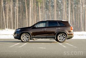 Brūns Kia Sorento 2014 Rīga, ar dzinēja tilpumu 2.20 L un nobraukumu 153 tūkst. km par 9990 €, foto 5 vietnē AUTOMOTO.COM.LV