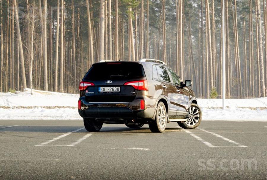 Brūns Kia Sorento 2014 Rīga, ar dzinēja tilpumu 2.20 L un nobraukumu 153 tūkst. km par 9990 €, foto 6 vietnē AUTOMOTO.COM.LV
