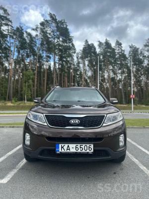 Brūns Kia Sorento 2014 Rīga, ar dzinēja tilpumu 2.20 L un nobraukumu 268 tūkst. km par 11900 €, foto 4 vietnē AUTOMOTO.COM.LV
