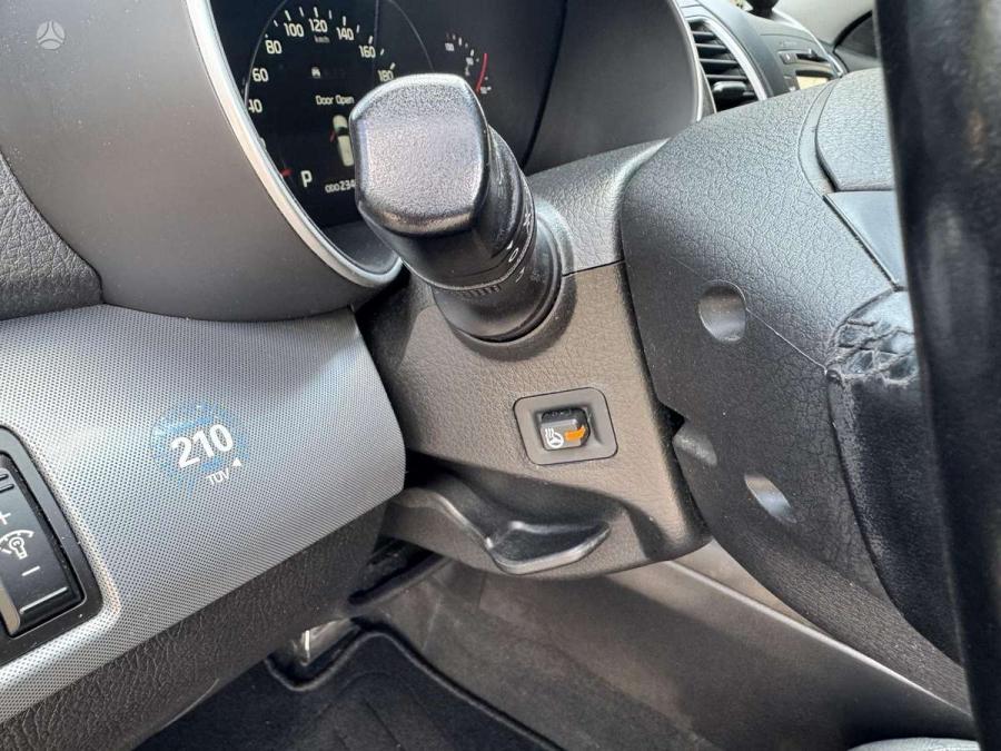 Brūns Kia Sorento 2014 Viļņa, ar dzinēja tilpumu 2.20 L un nobraukumu 234 tūkst. km par 10800 €, foto 13 vietnē AUTOMOTO.COM.LV