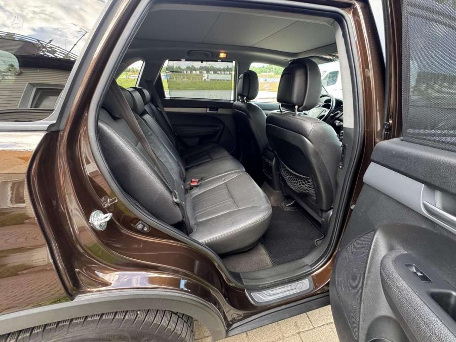 Brūns Kia Sorento 2014 Viļņa, ar dzinēja tilpumu 2.20 L un nobraukumu 234 tūkst. km par 10800 €, foto 18 vietnē AUTOMOTO.COM.LV
