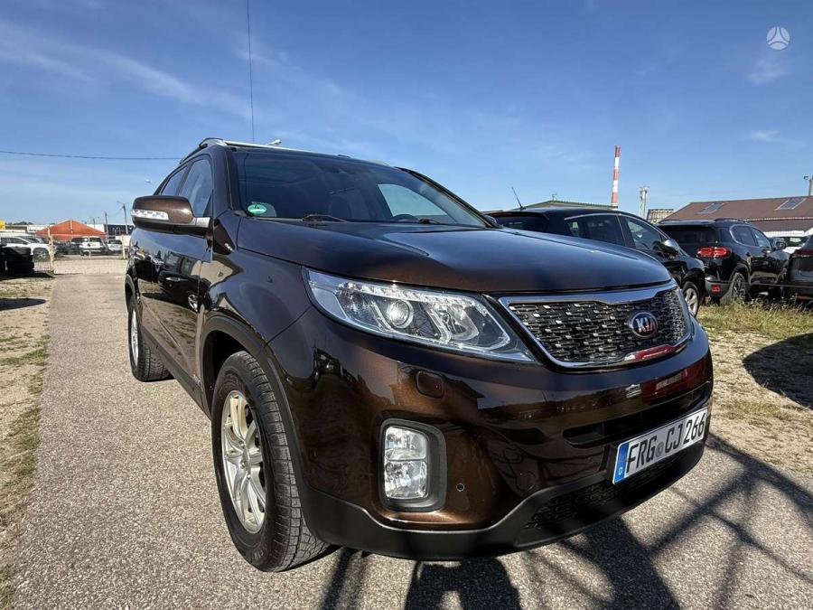 Brūns Kia Sorento 2014 Viļņa, ar dzinēja tilpumu 2.20 L un nobraukumu 235 tūkst. km par 10200 €, foto 3 vietnē AUTOMOTO.COM.LV