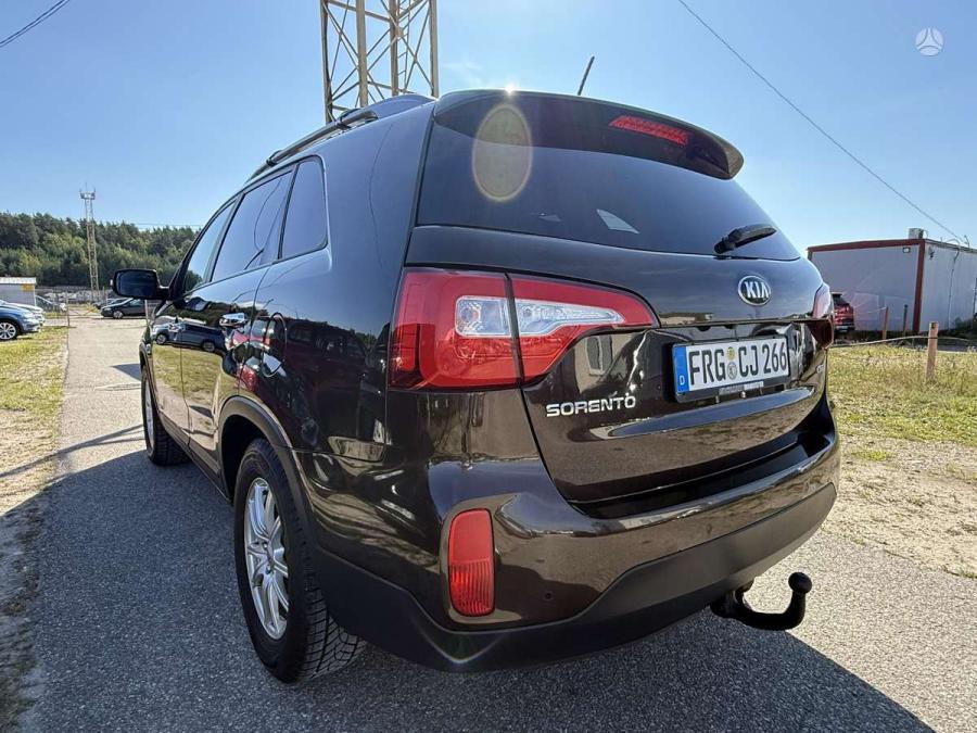 Brūns Kia Sorento 2014 Viļņa, ar dzinēja tilpumu 2.20 L un nobraukumu 235 tūkst. km par 10200 €, foto 7 vietnē AUTOMOTO.COM.LV