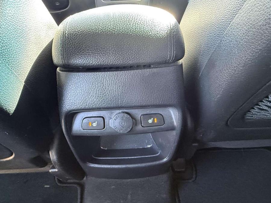 Brūns Kia Sorento 2014 Viļņa, ar dzinēja tilpumu 2.20 L un nobraukumu 235 tūkst. km par 10200 €, foto 22 vietnē AUTOMOTO.COM.LV