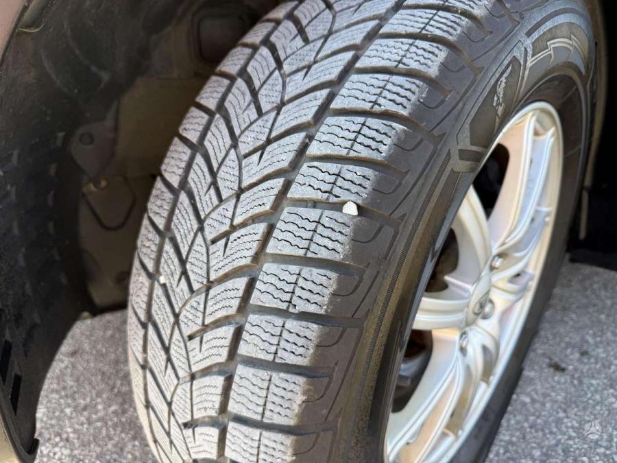 Brūns Kia Sorento 2014 Viļņa, ar dzinēja tilpumu 2.20 L un nobraukumu 235 tūkst. km par 10200 €, foto 36 vietnē AUTOMOTO.COM.LV