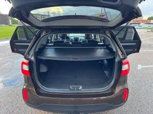 Brown Kia Sorento 2014 in Jonava, with an engine capacity of 2.20 L and mileage of 281 thousand km for 9700 €, photo 23 on AUTOMOTO.COM.LV
