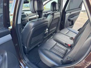 Brown Kia Sorento 2014 in Jonava, with an engine capacity of 2.20 L and mileage of 281 thousand km for 9700 €, photo 35 on AUTOMOTO.COM.LV