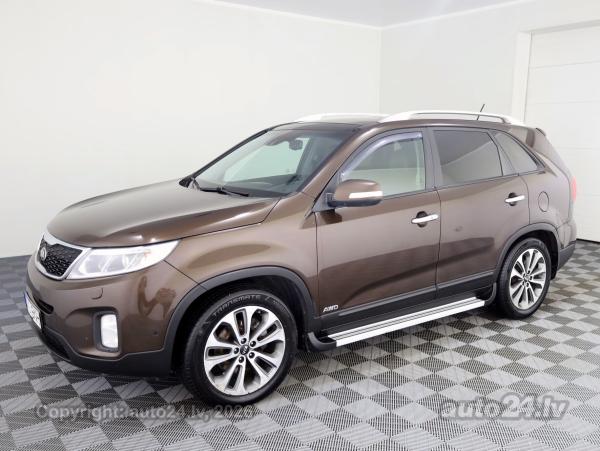 Kia Sorento 2014 Tallina vietnē Brūns Kia Sorento 2014 Tallina, ar dzinēja tilpumu 2.20 L un nobraukumu 298 tūkst. km par 3499 €, foto 3 vietnē AUTOMOTO.COM.LV