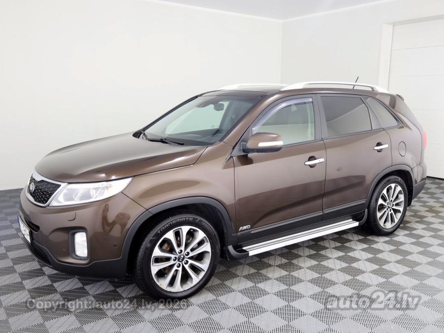 Brūns Kia Sorento 2014 Tallina, ar dzinēja tilpumu 2.20 L un nobraukumu 298 tūkst. km par 3499 €, foto 3 vietnē AUTOMOTO.COM.LV
