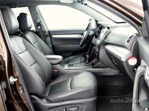 Brūns Kia Sorento 2014 Tallina, ar dzinēja tilpumu 2.20 L un nobraukumu 298 tūkst. km par 3499 €, foto 7 vietnē AUTOMOTO.COM.LV