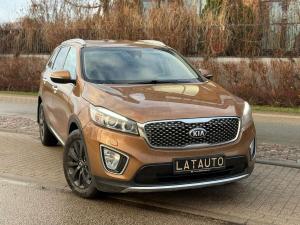 Brown Kia Sorento 2015 in Riga, with an engine capacity of 2.20 L and mileage of 209 thousand km for 12300 €, photo  on AUTOMOTO.COM.LV