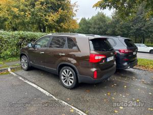 Brūns Kia Sorento 2015 Tallina, ar dzinēja tilpumu 2.20 L un nobraukumu 69 tūkst. km par 15900 €, foto 3 vietnē AUTOMOTO.COM.LV