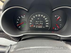 Brūns Kia Sorento 2015 Tallina, ar dzinēja tilpumu 2.20 L un nobraukumu 69 tūkst. km par 15900 €, foto 7 vietnē AUTOMOTO.COM.LV