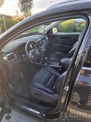 Brūns Kia Sorento 2018 Rīga, ar dzinēja tilpumu 2.20 L un nobraukumu 197 tūkst. km par 18900 €, foto 8 vietnē AUTOMOTO.COM.LV