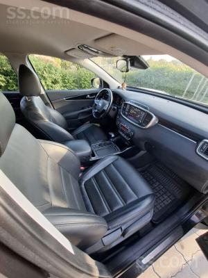 Brūns Kia Sorento 2018 Rīga, ar dzinēja tilpumu 2.20 L un nobraukumu 197 tūkst. km par 18900 €, foto 12 vietnē AUTOMOTO.COM.LV