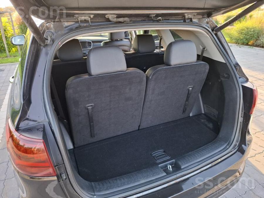 Brūns Kia Sorento 2018 Rīga, ar dzinēja tilpumu 2.20 L un nobraukumu 197 tūkst. km par 18900 €, foto 17 vietnē AUTOMOTO.COM.LV