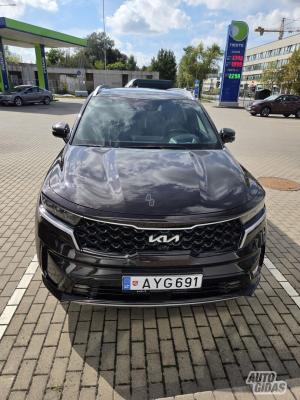 Brown Kia Sorento 2024 in Vilnius, with an engine capacity of 2.20 L and mileage of 54 thousand km for 38900 €, photo 1 on AUTOMOTO.COM.LV