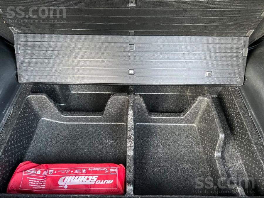 Brūns Kia Sorento 2015 Rīga, ar dzinēja tilpumu 2.20 L un nobraukumu 237 tūkst. km par 12500 €, foto 16 vietnē AUTOMOTO.COM.LV