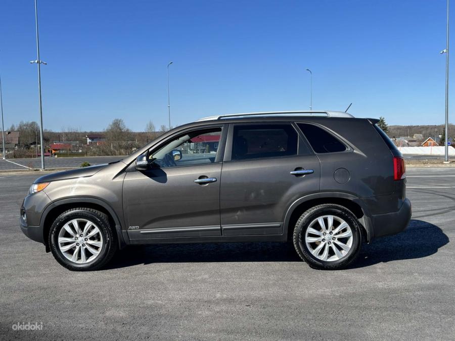 Brūns Kia Sorento 2012 Narva, ar dzinēja tilpumu 2.20 L un nobraukumu 330 tūkst. km par 4900 €, foto 13 vietnē AUTOMOTO.COM.LV