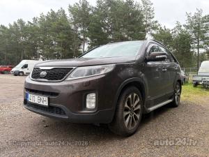 Brown Kia Sorento 2014 in Tallinn, with an engine capacity of 2.20 L and mileage of 512 thousand km for 9900 €, photo  on AUTOMOTO.COM.LV