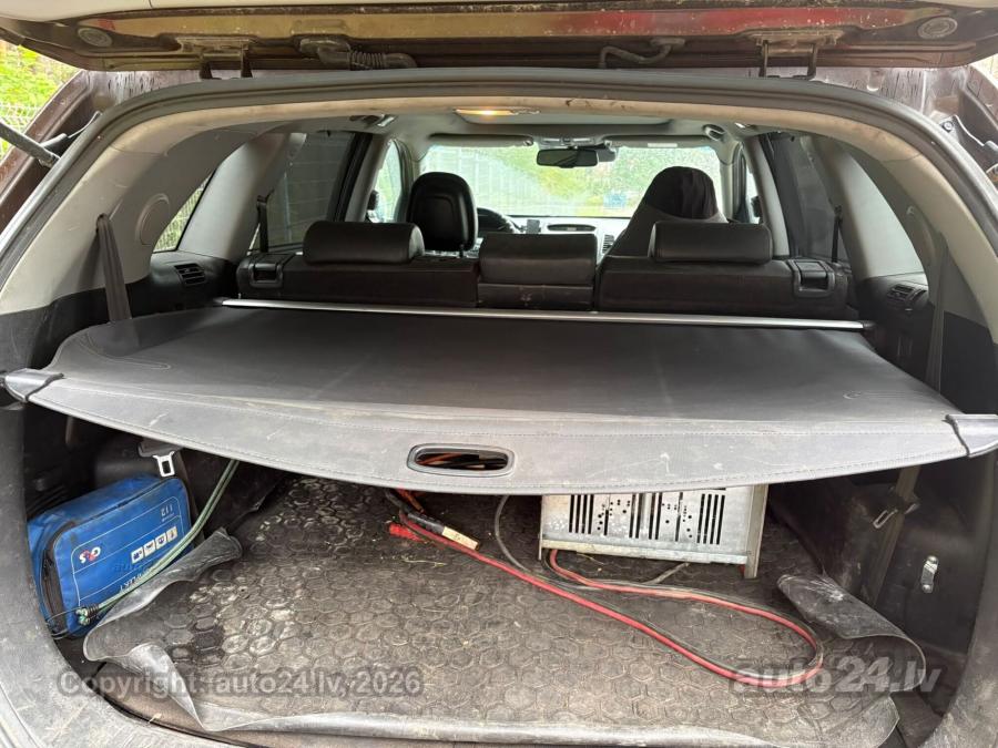 Brūns Kia Sorento 2014 Tallina, ar dzinēja tilpumu 2.20 L un nobraukumu 512 tūkst. km par 9900 €, foto 6 vietnē AUTOMOTO.COM.LV