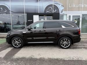 Brūns Kia Sorento 2021 Tallina, ar dzinēja tilpumu 2.20 L un nobraukumu 103 tūkst. km par 34900 €, foto 2 vietnē AUTOMOTO.COM.LV