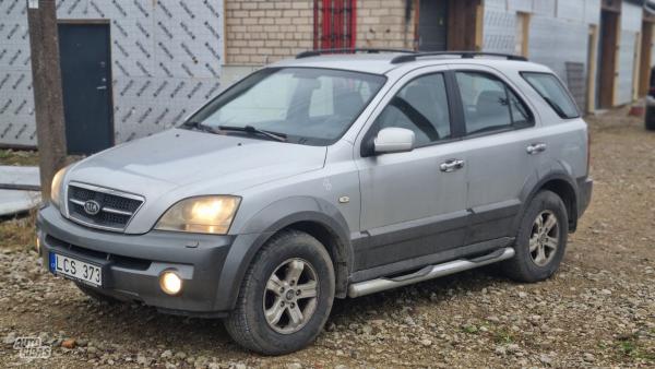 Kia Sorento 2004 Viļņa, ar dzinēja tilpumu 2.50 L un nobraukumu 320 tūkst. km par 1350 €, foto 1 vietnē AUTOMOTO.COM.LV