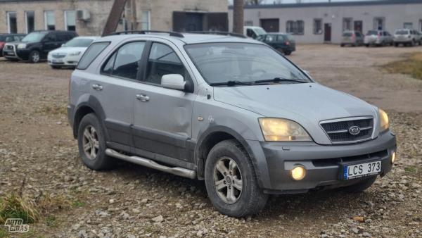 Kia Sorento 2004 Viļņa, ar dzinēja tilpumu 2.50 L un nobraukumu 320 tūkst. km par 1350 €, foto 2 vietnē AUTOMOTO.COM.LV