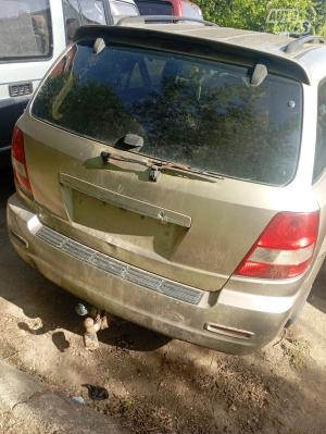 Kia Sorento 2004 in Kaunas, with an engine capacity of 2.50 L and mileage of 300 thousand km for 800 €, photo 7 on AUTOMOTO.COM.LV