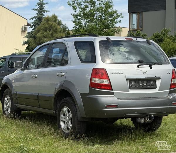 Kia Sorento 2004 Kauņa, ar dzinēja tilpumu 2.50 L un nobraukumu 296 tūkst. km par 2700 €, foto 5 vietnē AUTOMOTO.COM.LV