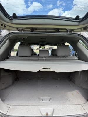 Kia Sorento 2004 in Kaunas, with an engine capacity of 2.50 L and mileage of 296 thousand km for 2700 €, photo 11 on AUTOMOTO.COM.LV