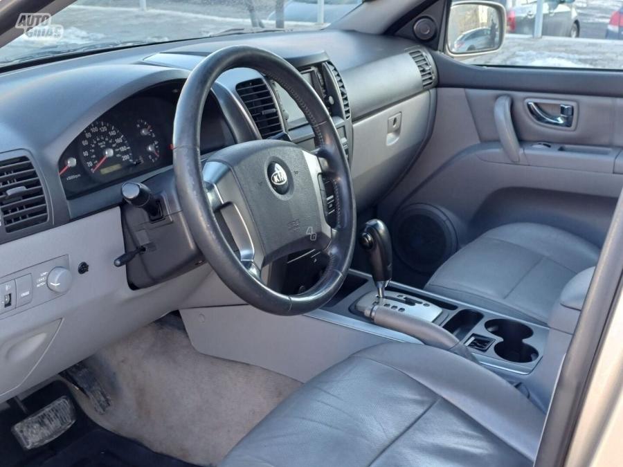 Kia Sorento 2005 Kauņa, ar dzinēja tilpumu 2.50 L un nobraukumu 400 tūkst. km par 2350 €, foto 9 vietnē AUTOMOTO.COM.LV