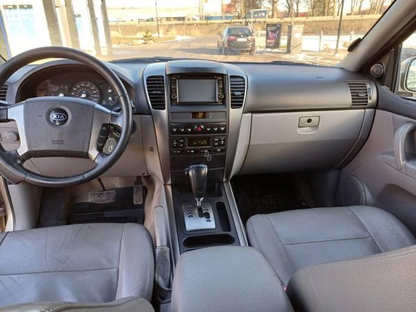 Kia Sorento 2005 Kauņa, ar dzinēja tilpumu 2.50 L un nobraukumu 400 tūkst. km par 2350 €, foto 10 vietnē AUTOMOTO.COM.LV