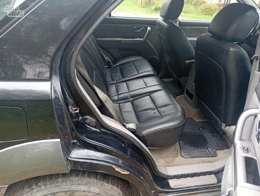 Kia Sorento 2005 in Kaunas, with an engine capacity of 2.50 L and mileage of 288 thousand km for 1650 €, photo 11 on AUTOMOTO.COM.LV