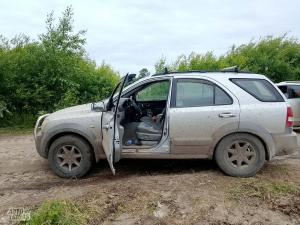 Kia Sorento 2005 Kauņa, ar dzinēja tilpumu 2.50 L un nobraukumu 220 tūkst. km par 950 €, foto 3 vietnē AUTOMOTO.COM.LV