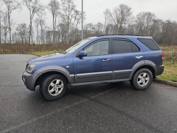 Kia Sorento 2005 Sillamē, ar dzinēja tilpumu 2.50 L un nobraukumu 273 tūkst. km par 2400 €, foto 1 vietnē AUTOMOTO.COM.LV