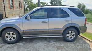 Kia Sorento 2006 Madona, ar dzinēja tilpumu 2.50 L un nobraukumu 245 tūkst. km par 3300 €, foto 3 vietnē AUTOMOTO.COM.LV