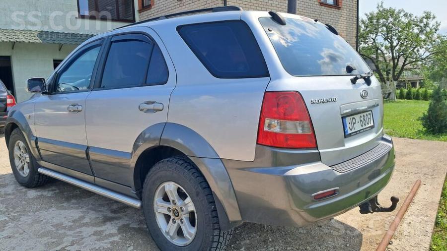Kia Sorento 2006 Madona, ar dzinēja tilpumu 2.50 L un nobraukumu 245 tūkst. km par 3300 €, foto 4 vietnē AUTOMOTO.COM.LV