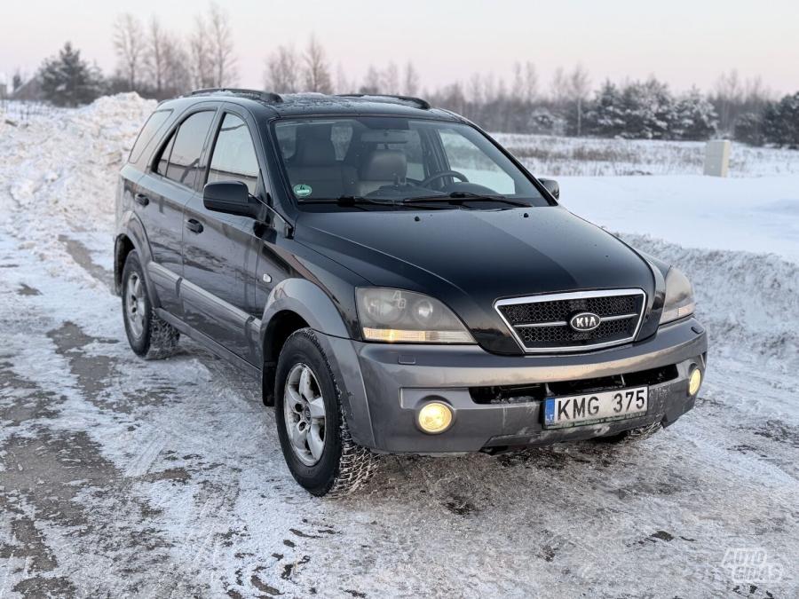 Kia Sorento 2006 in Vilnius, with an engine capacity of 2.50 L and mileage of 227 thousand km for 2500 €, photo 2 on AUTOMOTO.COM.LV