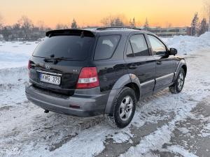 Kia Sorento 2006 in Vilnius, with an engine capacity of 2.50 L and mileage of 227 thousand km for 2500 €, photo 3 on AUTOMOTO.COM.LV