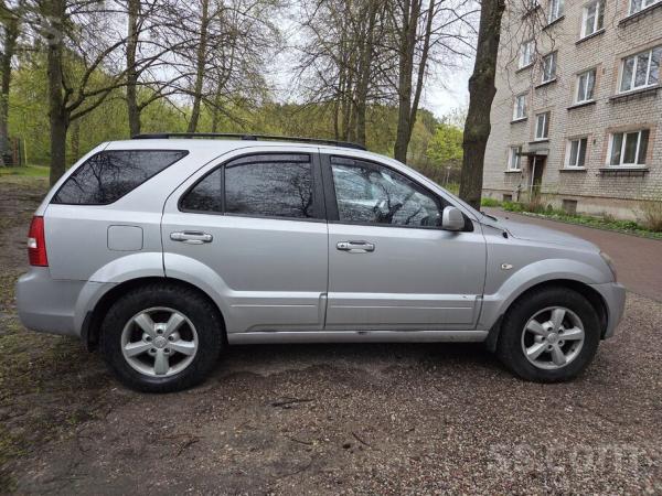 Kia Sorento 2006 Ventspils, ar dzinēja tilpumu 2.40 L un nobraukumu 254 tūkst. km par 2900 €, foto 2 vietnē AUTOMOTO.COM.LV