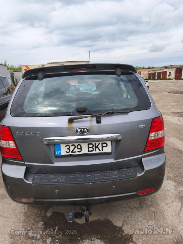 Kia Sorento 2006 Tallina, ar dzinēja tilpumu 2.50 L un nobraukumu 280 tūkst. km par 1500 €, foto 4 vietnē AUTOMOTO.COM.LV