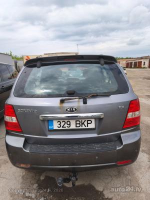 Kia Sorento 2006 Tallina, ar dzinēja tilpumu 2.50 L un nobraukumu 280 tūkst. km par 1500 €, foto 6 vietnē AUTOMOTO.COM.LV